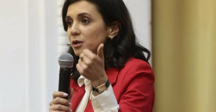 У Запоріжжі виконувачем обов'язків мера буде Регіна Харченко - Новини ...