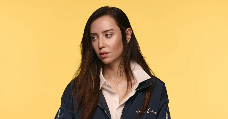 Dorofeeva снялась для трех обложек Cosmopolitan в непривычном для нее стиле "уродливая красота ...