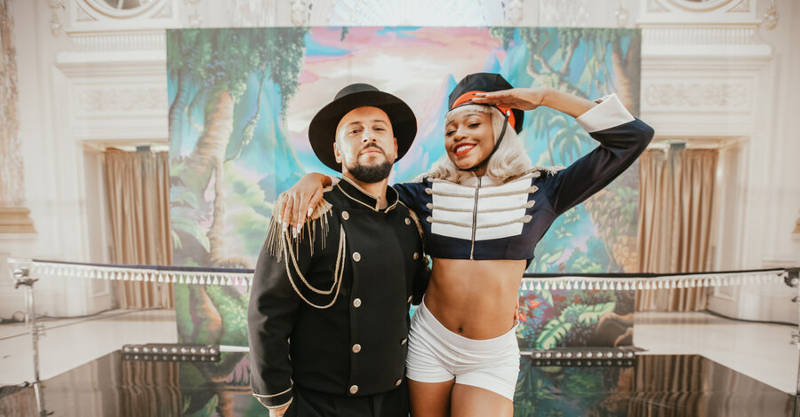 Monatik у новому кліпі станцював з артисткою Тасір, яка співпрацювала з Ріанною та Cardi B ...